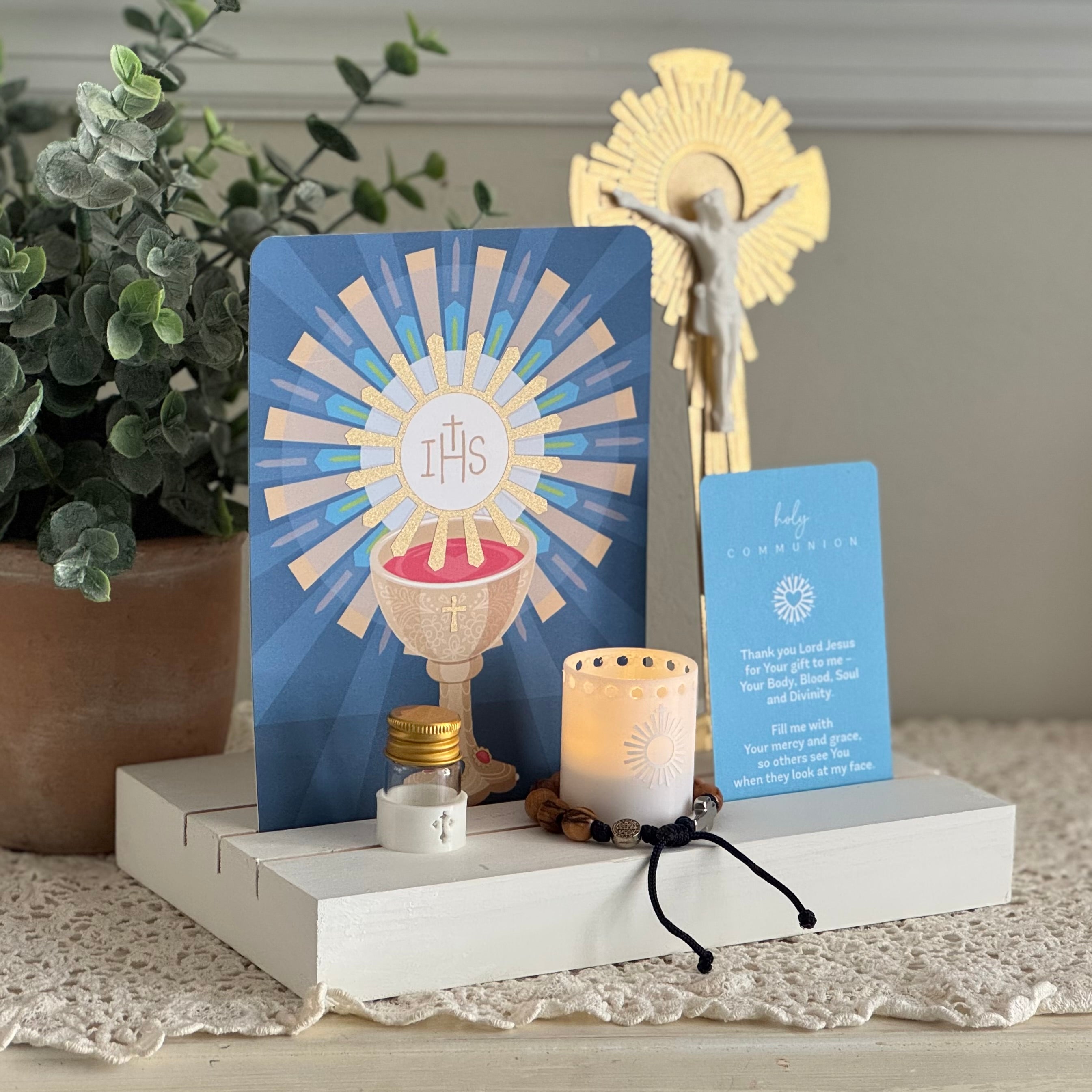 MINI First Holy Communion Prayer Space – BOY – Be Still Prayer Space
