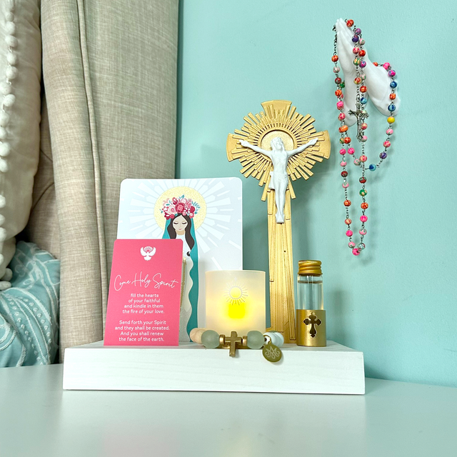 Prayer Hands Wall Holder – Be Still Prayer Space